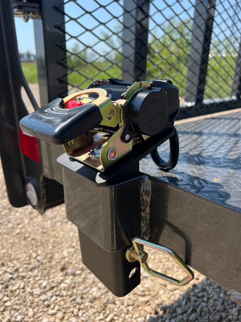 Stake Pocket Bracket - (Set of 2) | Handy Industries